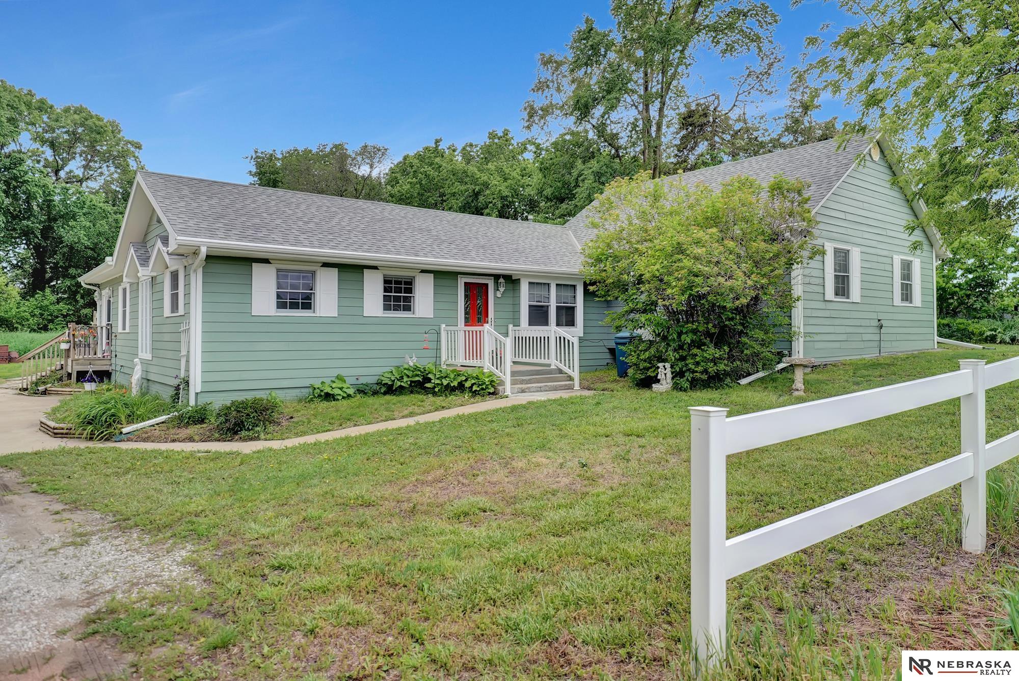 7105 W Davey Road, Raymond NE 68428 - (MLS#22514309) | Nebraska Realty