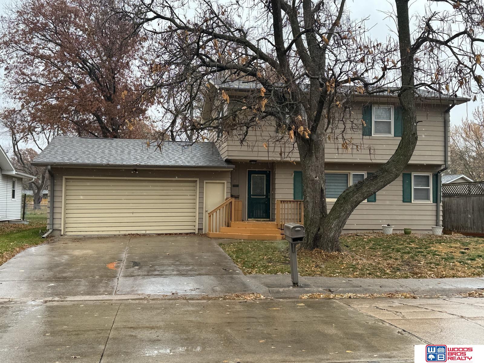 910 N 16th Avenue, Beatrice NE 68310 - (MLS#22533483) | Nebraska Realty