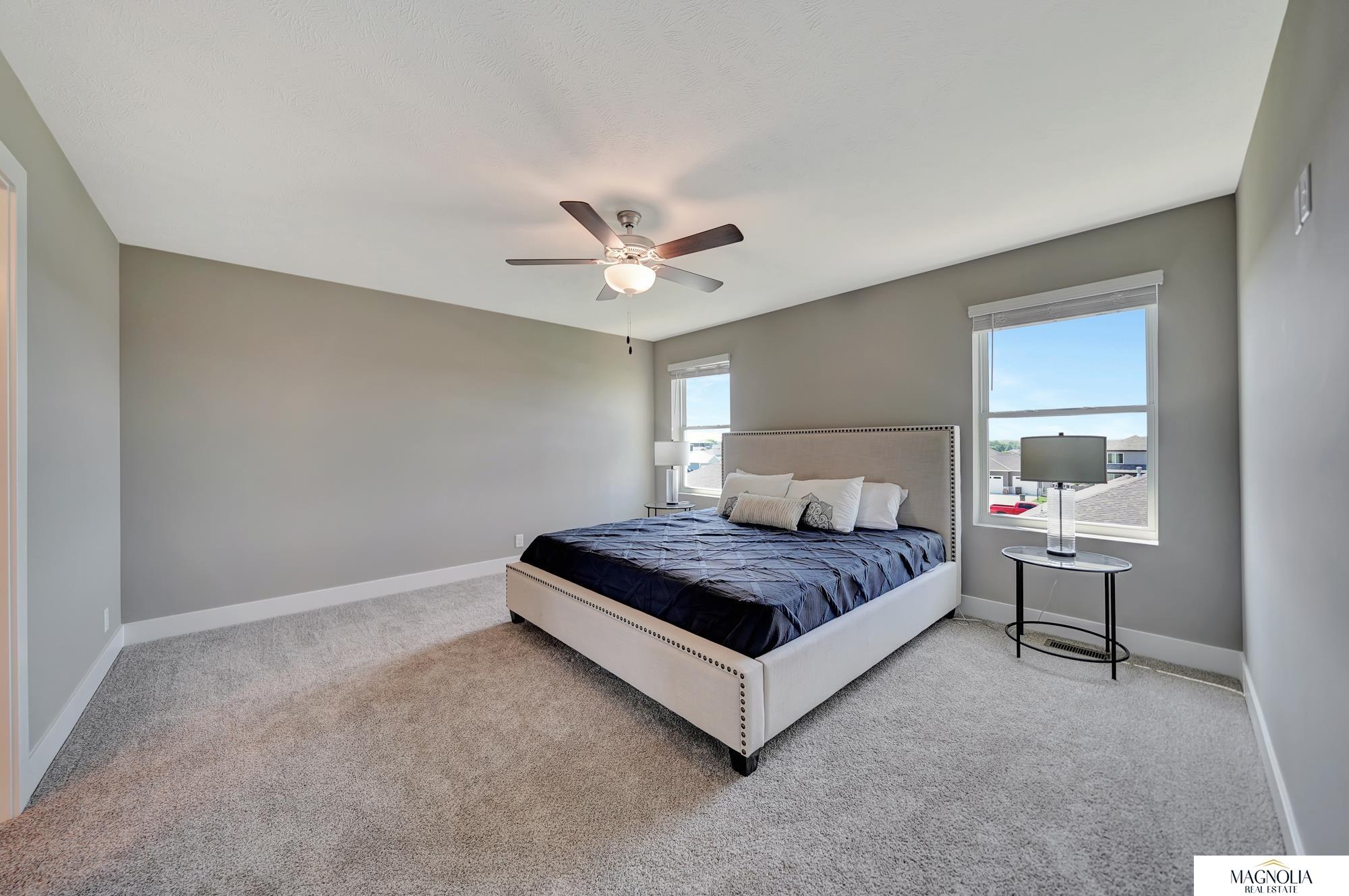 335 Kristi Lane, Hickman, NE 68372 - (MLS#22316884) | Nebraska Realty