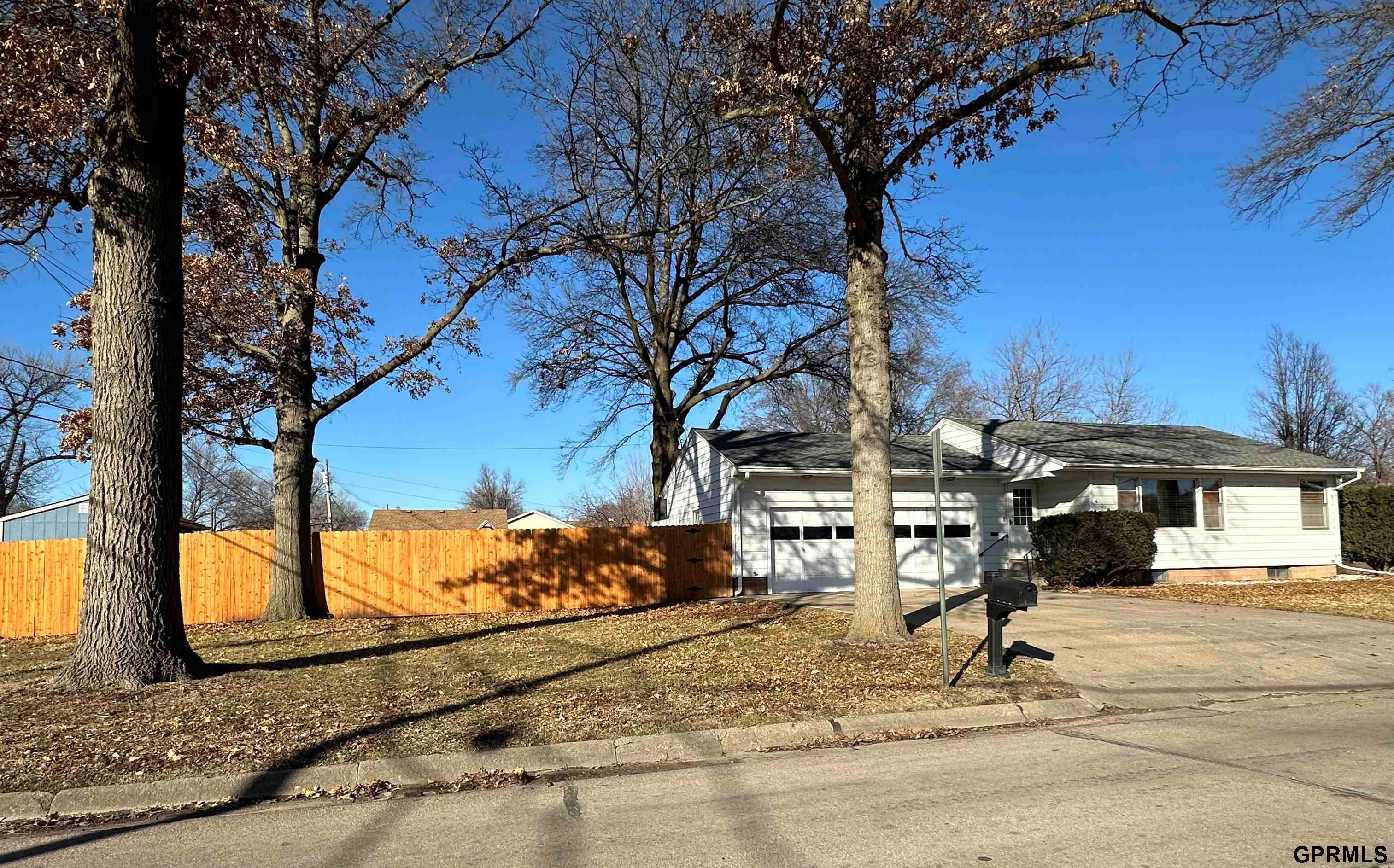 540 E 5th Street, Crete, NE 68333 - (MLS#22402697) | Nebraska Realty