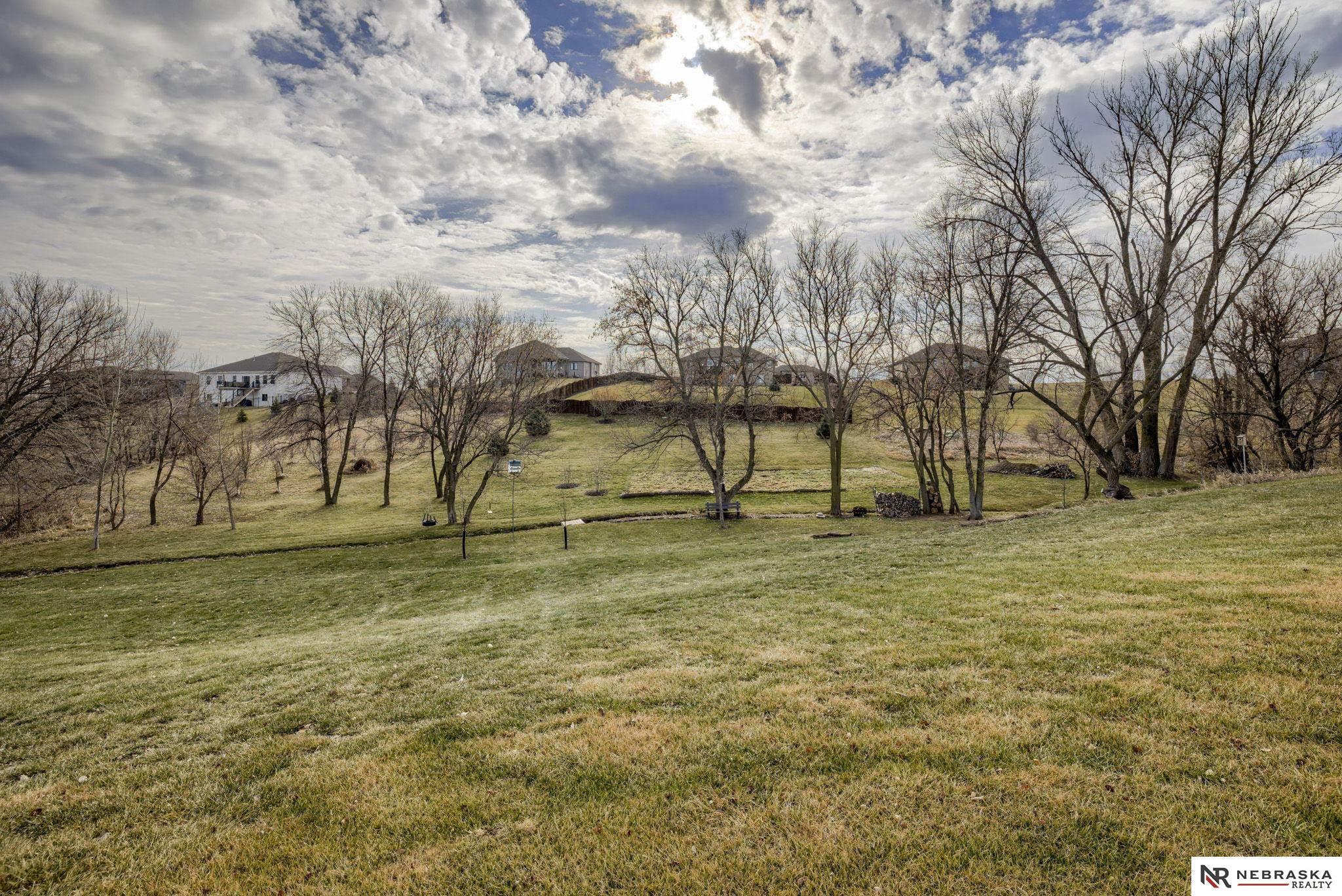 12307 N 69th Street, Omaha, NE 68152 - (MLS#22404046) | Nebraska Realty