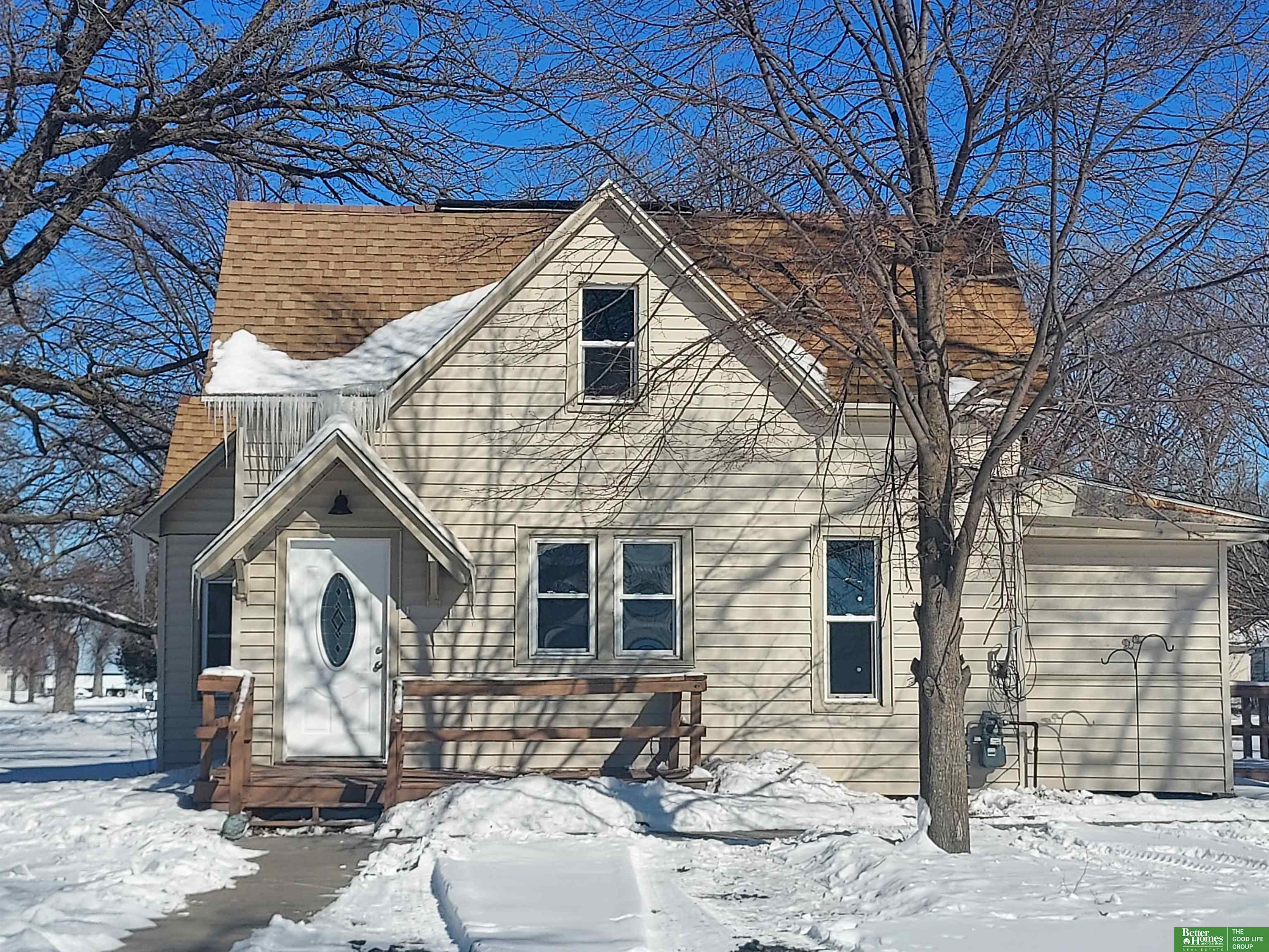 100 E Jackson Street, Bradshaw NE 68319 - (MLS#22504499) | Nebraska Realty