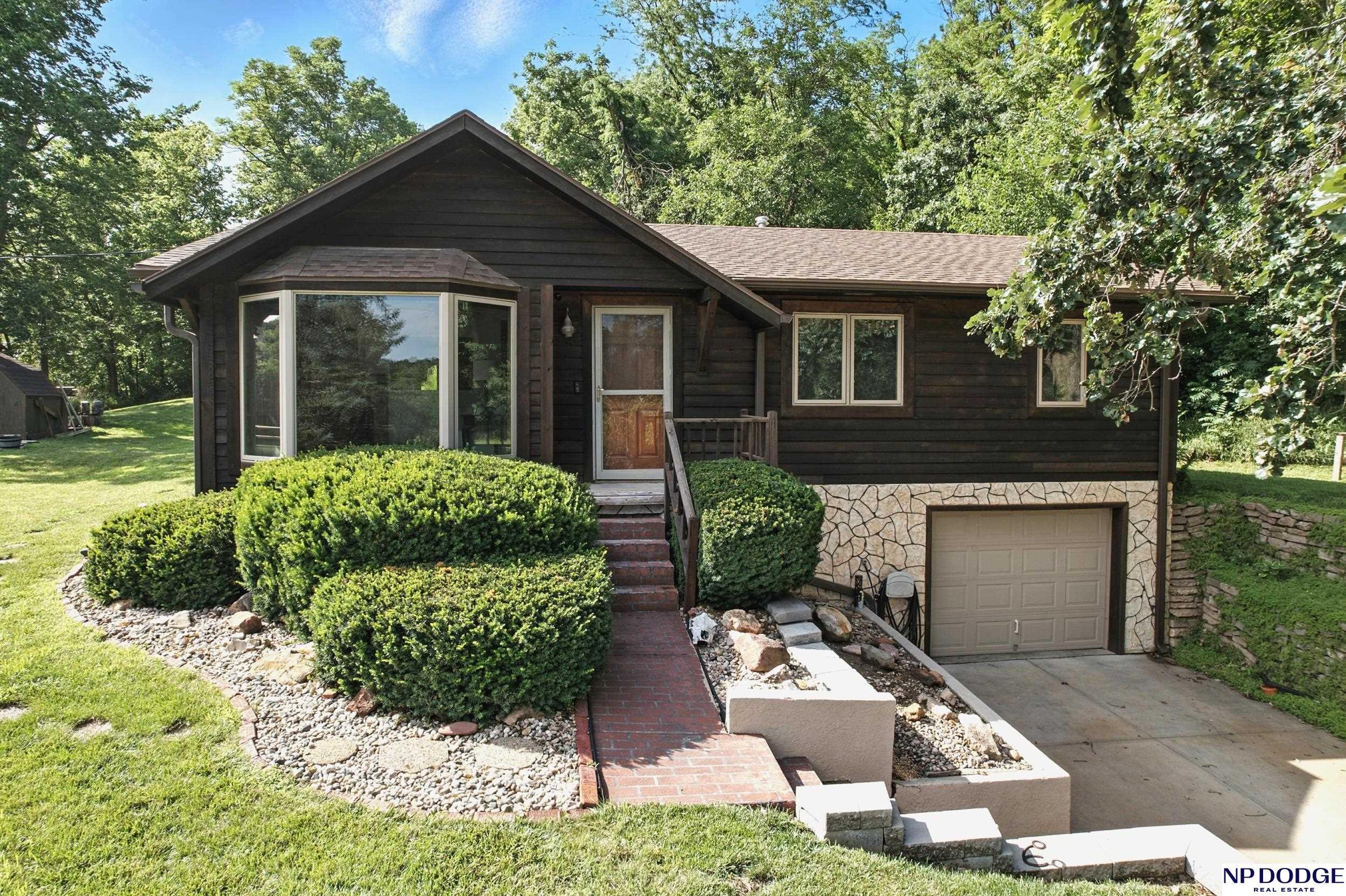12005 Calhoun Road, Omaha NE 68152 - (MLS#22519255) | Nebraska Realty