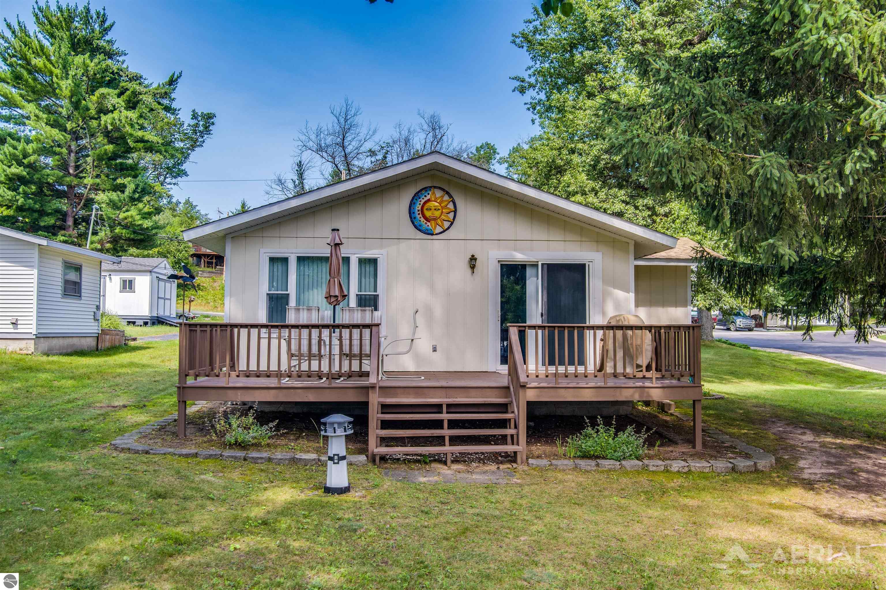 1998 N Ogemaw Trail West Branch, MI 48661 - $299,000