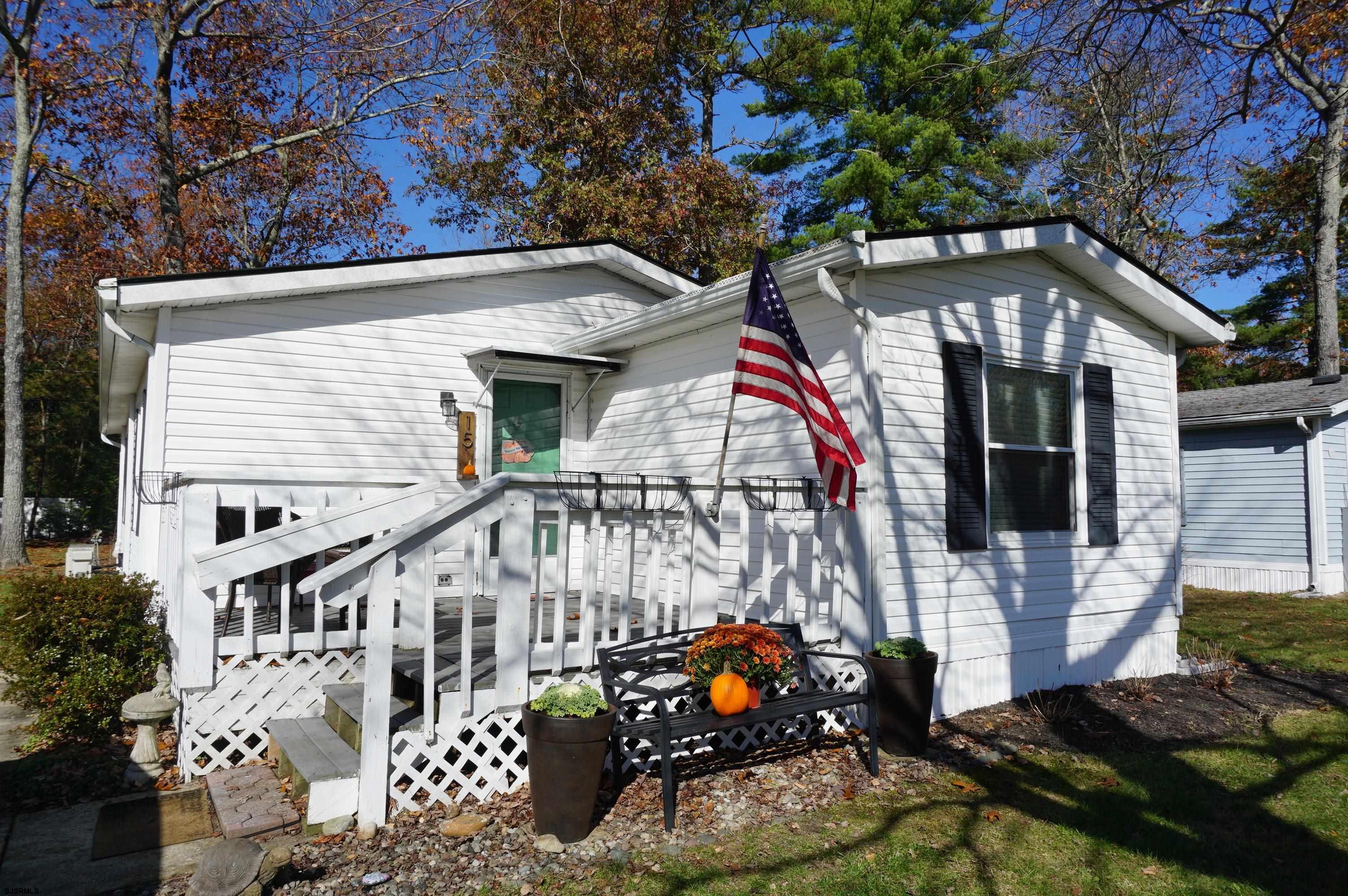 15 Cardinal Dr, Mullica Township, NJ 08215