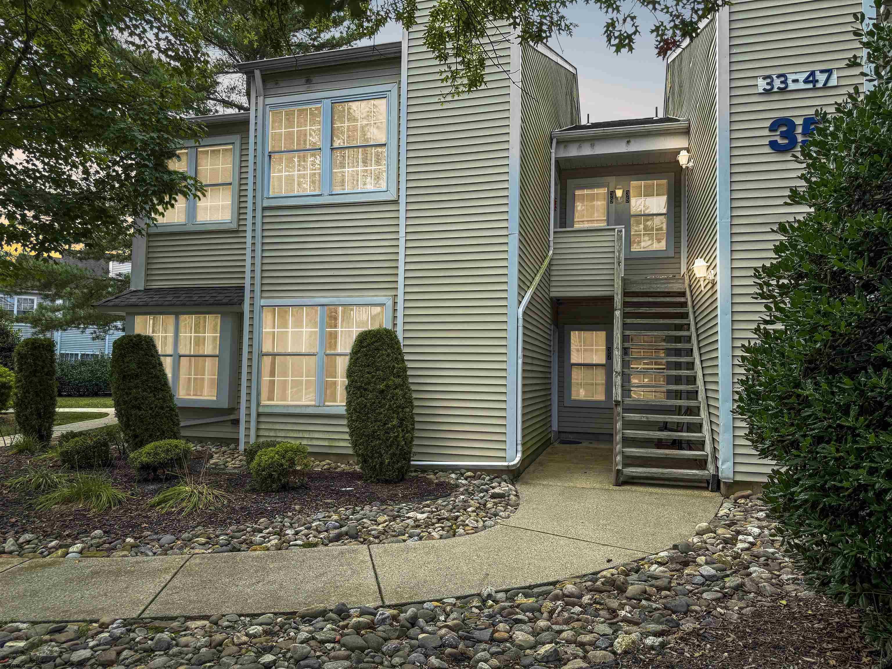 37 Driftwood Ct, Smithville NJ | Monihan Realty
